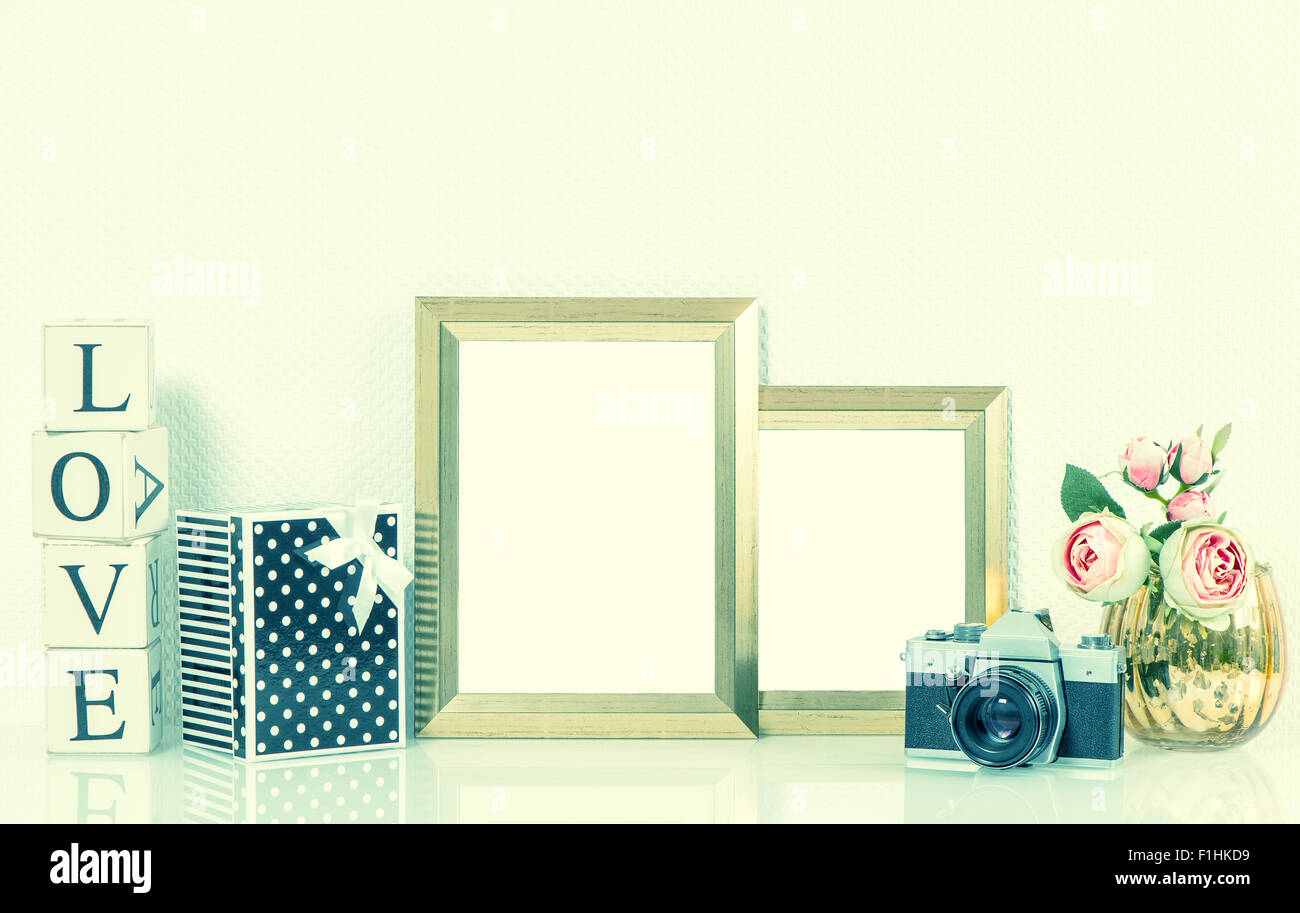Vintage romantic photo hi-res stock photography and images - Alamy