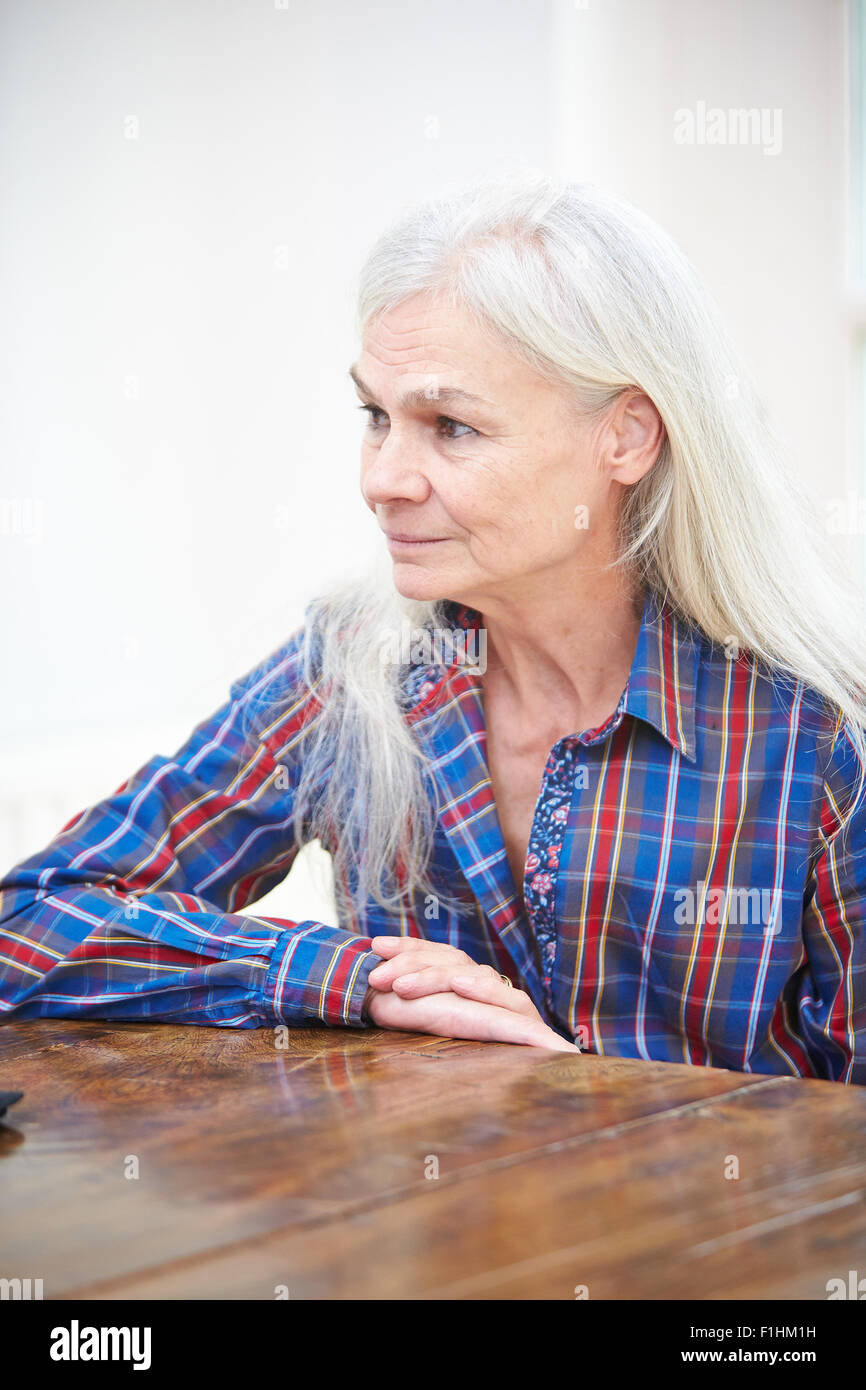 Retired Judge Mary Jane Mowat pictured in her north Oxford home Stock ...
