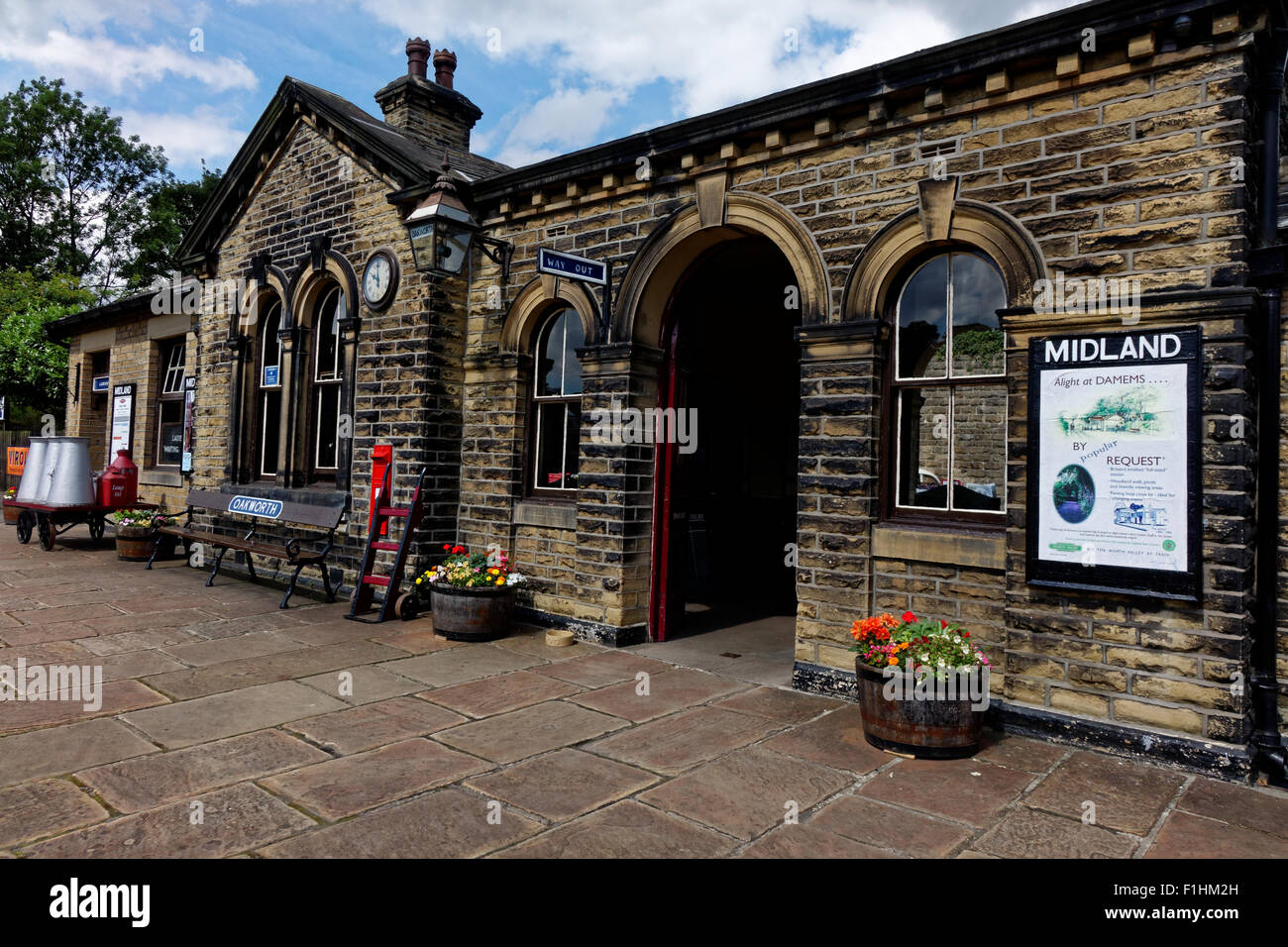 Oakworth hi-res stock photography and images - Alamy