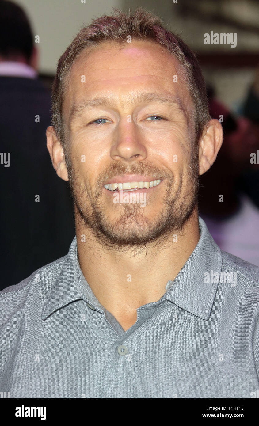 Jonny wilkinson hi-res stock photography and images - Alamy