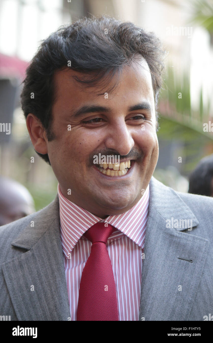 Der emir katar scheich hamad bin khalifa al thani hi-res stock ...