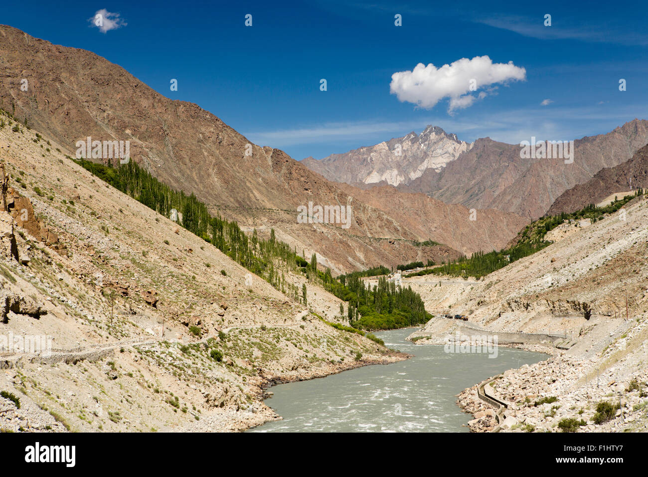 Tributaries hi-res stock photography and images - Alamy