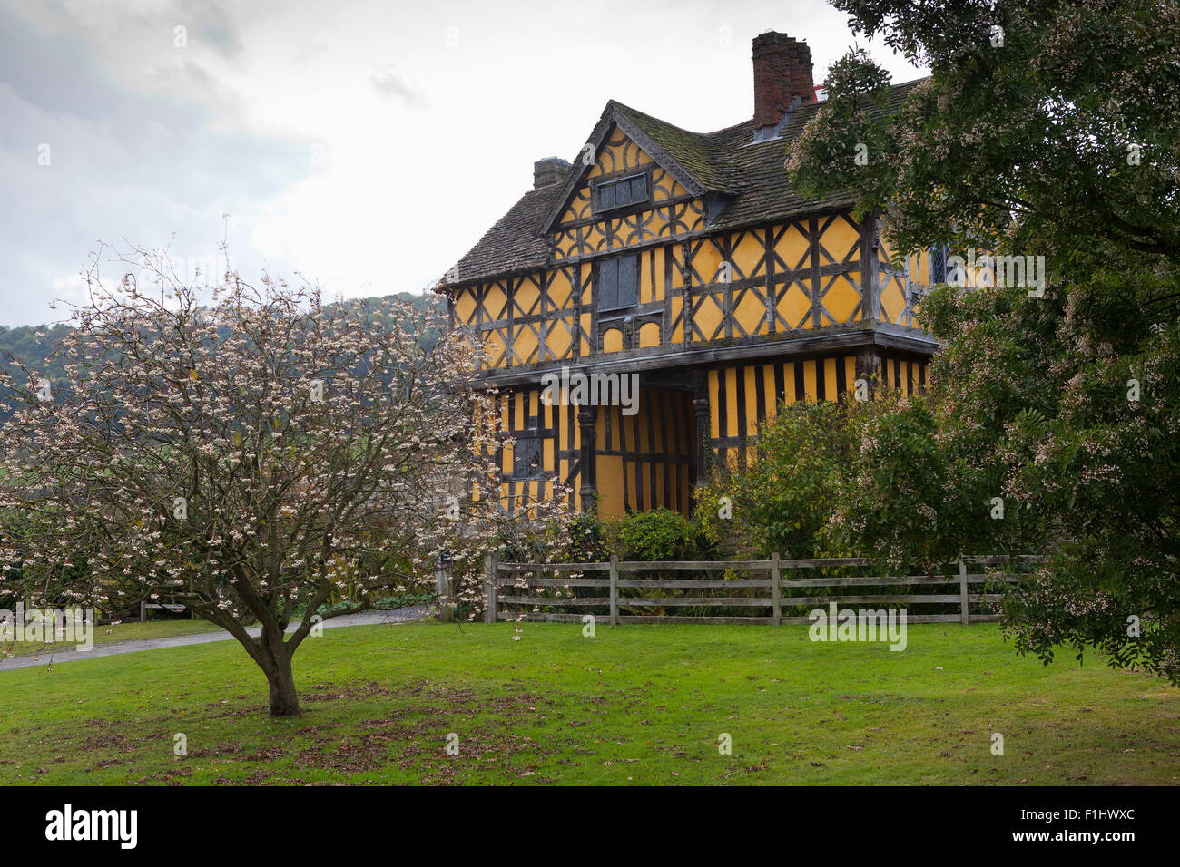 Stokesay Castle, Shropshire Stock Photo - Alamy