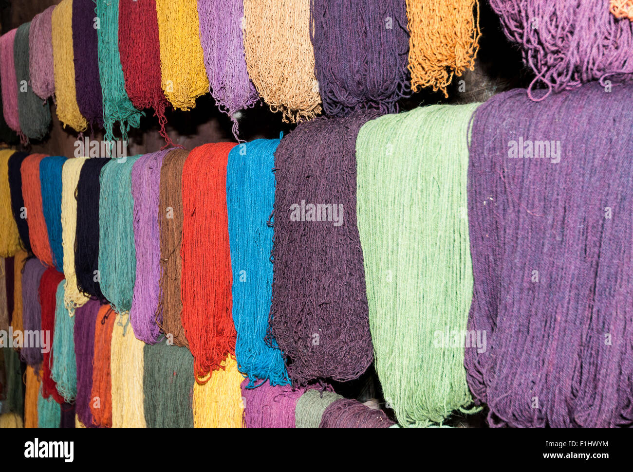 Inca weaving tradition hi-res stock photography and images - Alamy