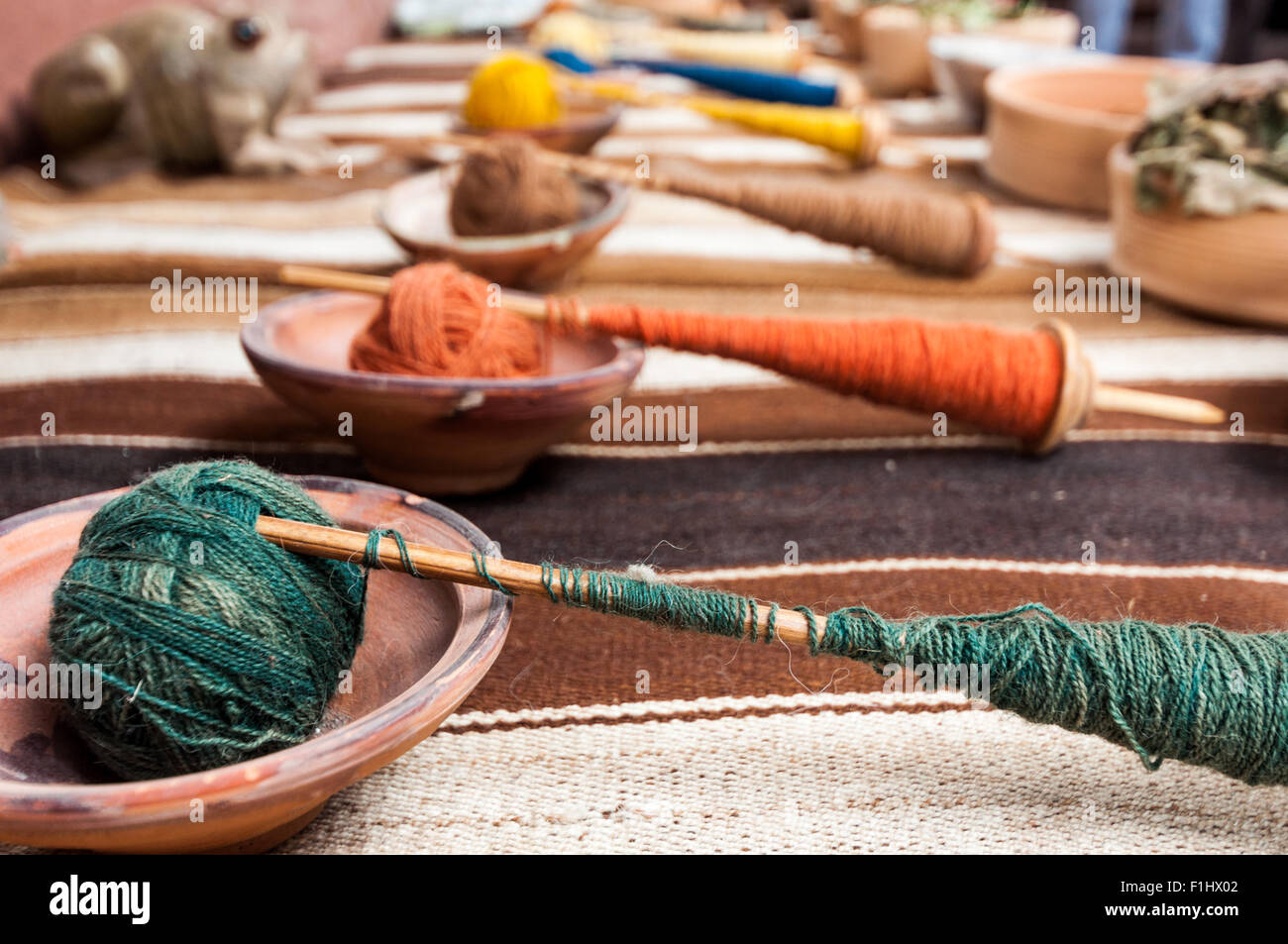 Inca weaving tradition hi-res stock photography and images - Alamy
