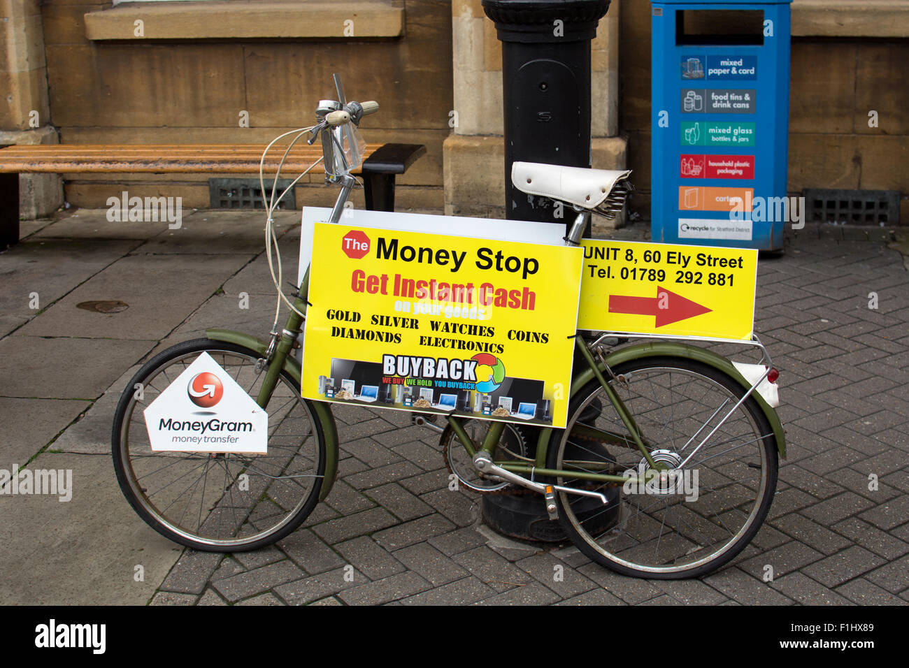 Uk cycle hi-res stock photography and images - Alamy