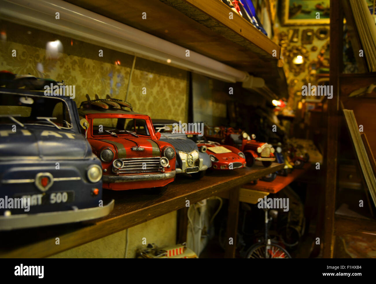 Macchine vecchie hi-res stock photography and images - Alamy