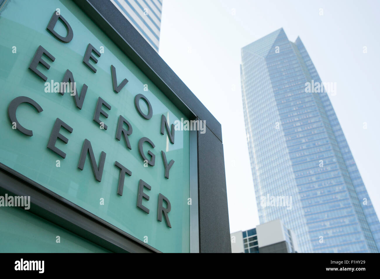 Devon Energy Center Oklahoma High Resolution Stock Photography and ...