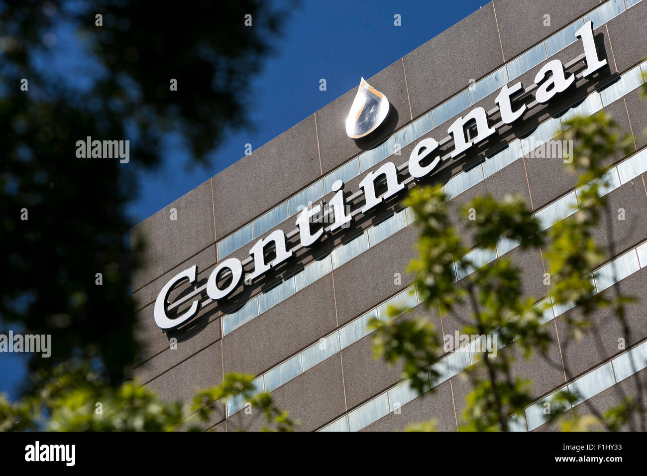 Continental resources building hi-res stock photography and images - Alamy