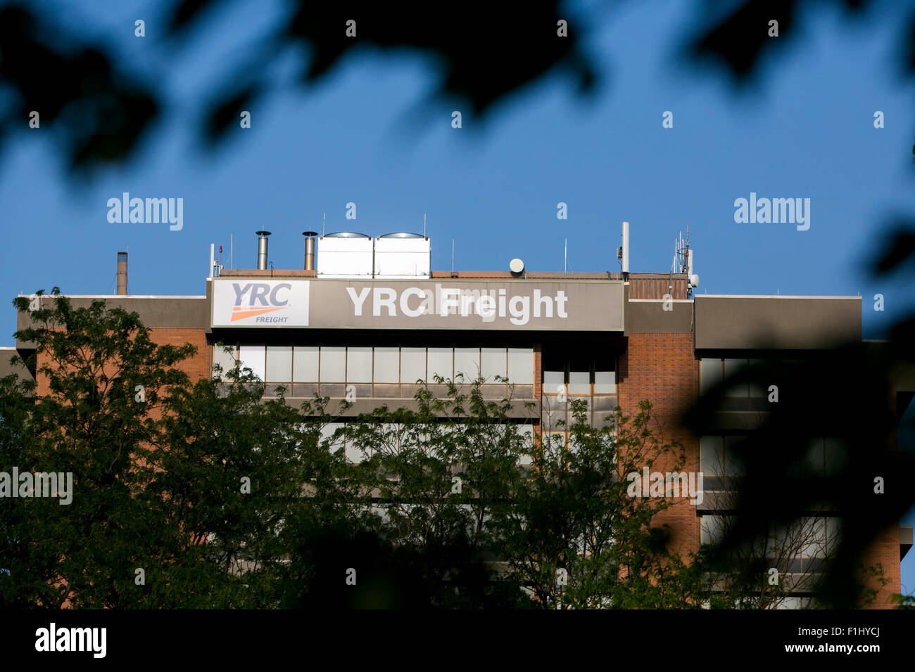 Yrc Freight Logo