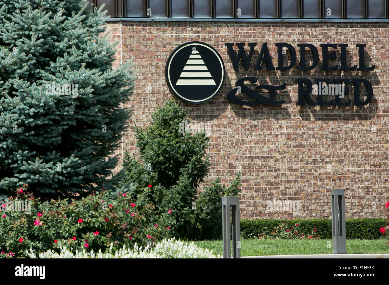 Waddell hi-res stock photography and images - Alamy