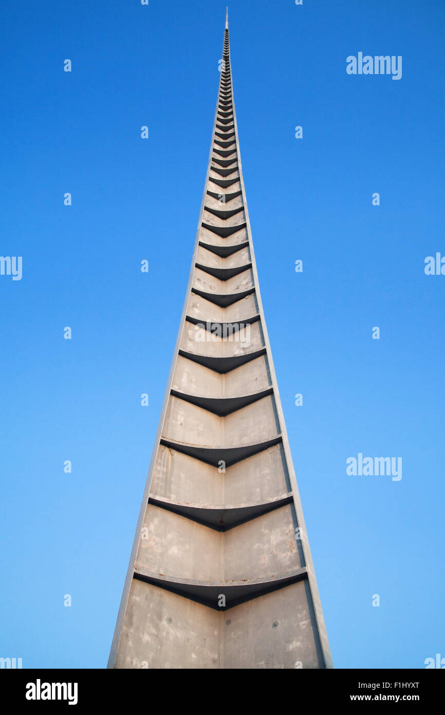 Iglica wroclaw monument hi-res stock photography and images - Alamy