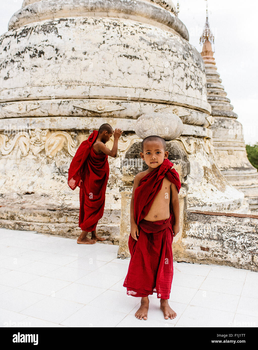 Novice monks in temple hi-res stock photography and images - Alamy