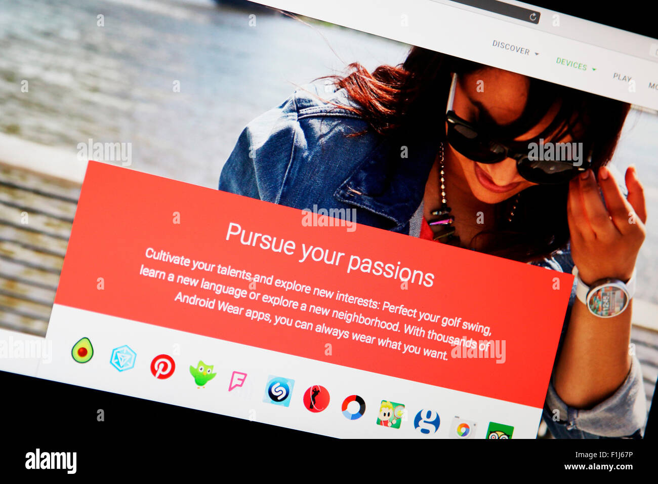 Google android wear hi-res stock photography and images - Alamy