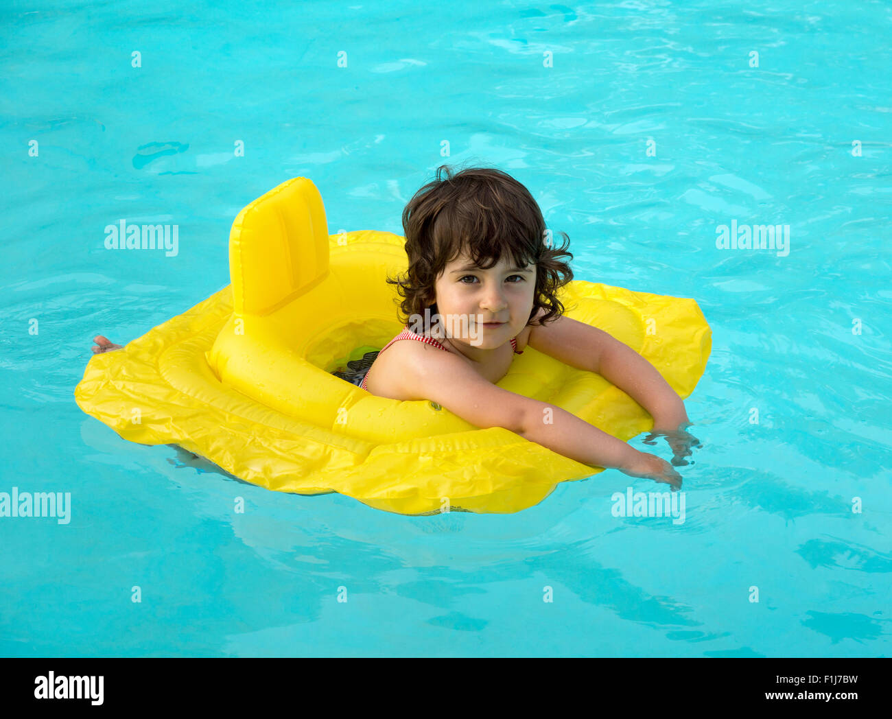 Swim kid hi-res stock photography and images - Alamy