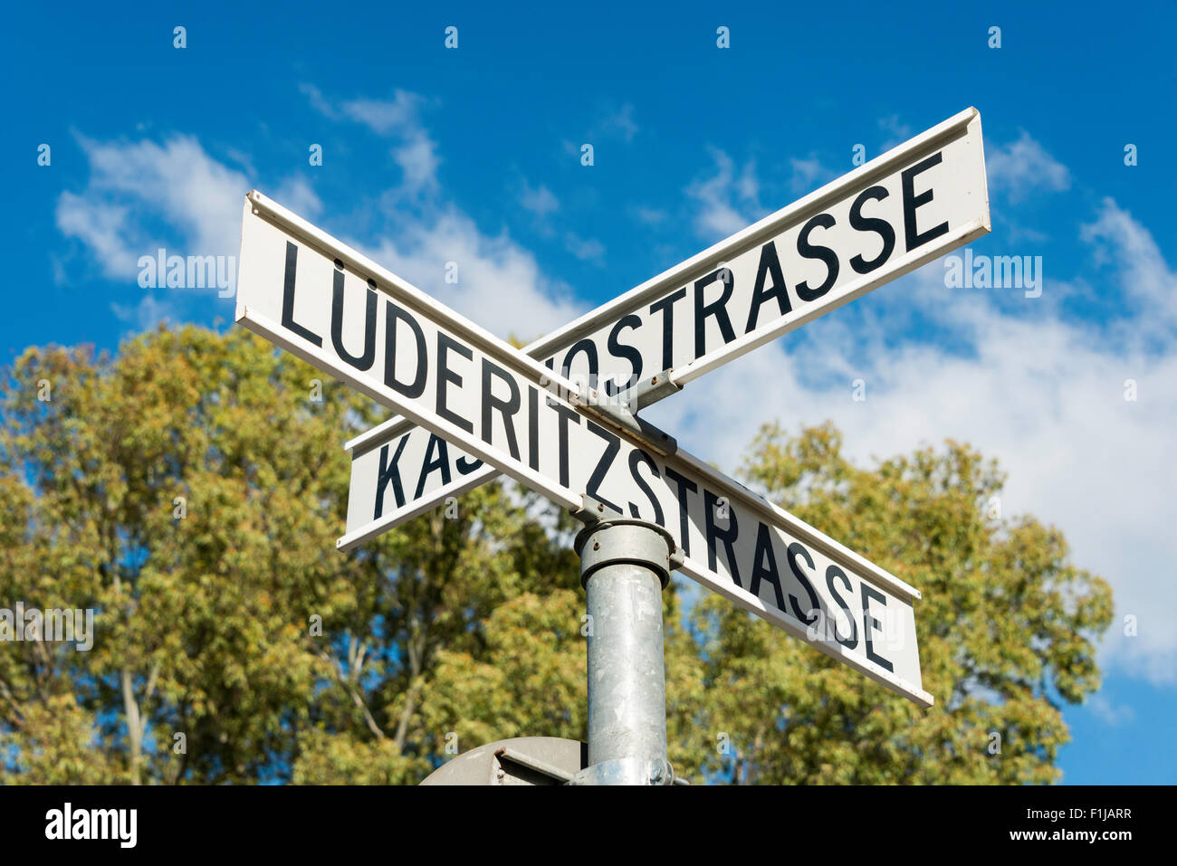 German street signs hi-res stock photography and images - Alamy