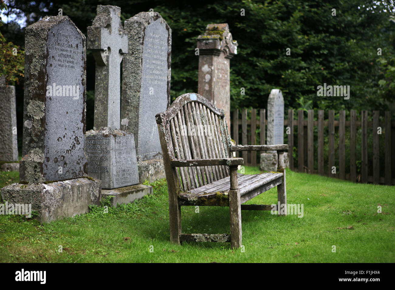 Tenandry church and graveyard - Killiecrankie - Pitlochry - Perthshire ...