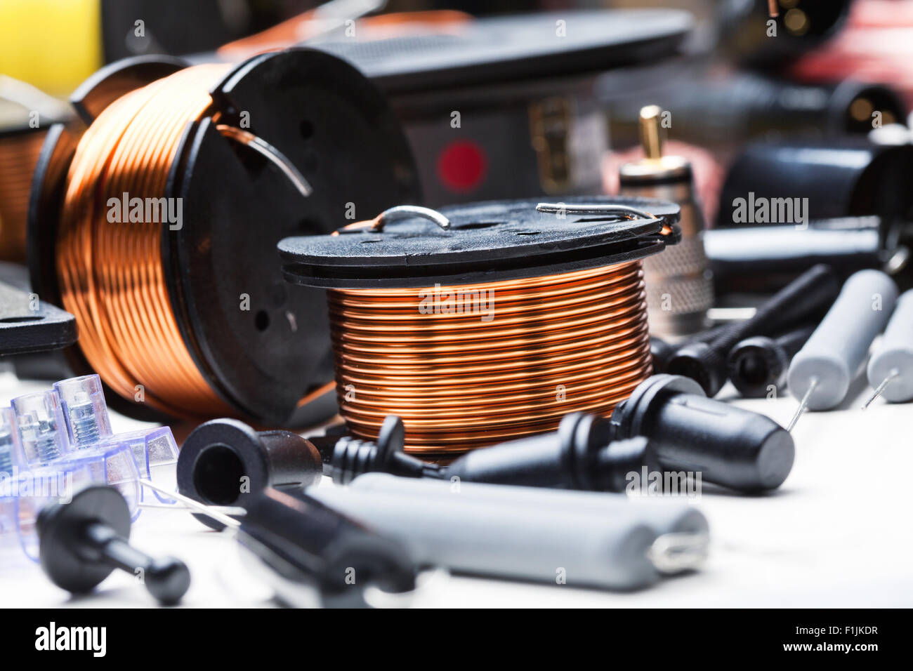 Crossover cable hi-res stock photography and images - Alamy