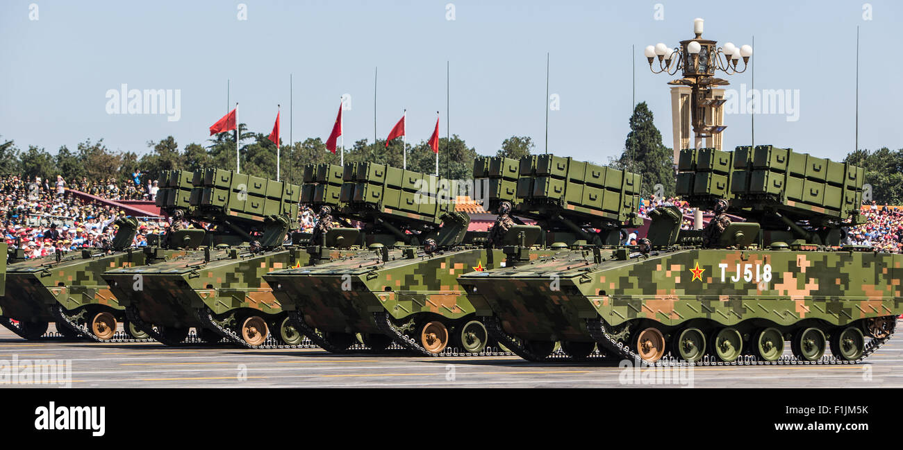 Chinese military tank parade hi-res stock photography and images - Alamy