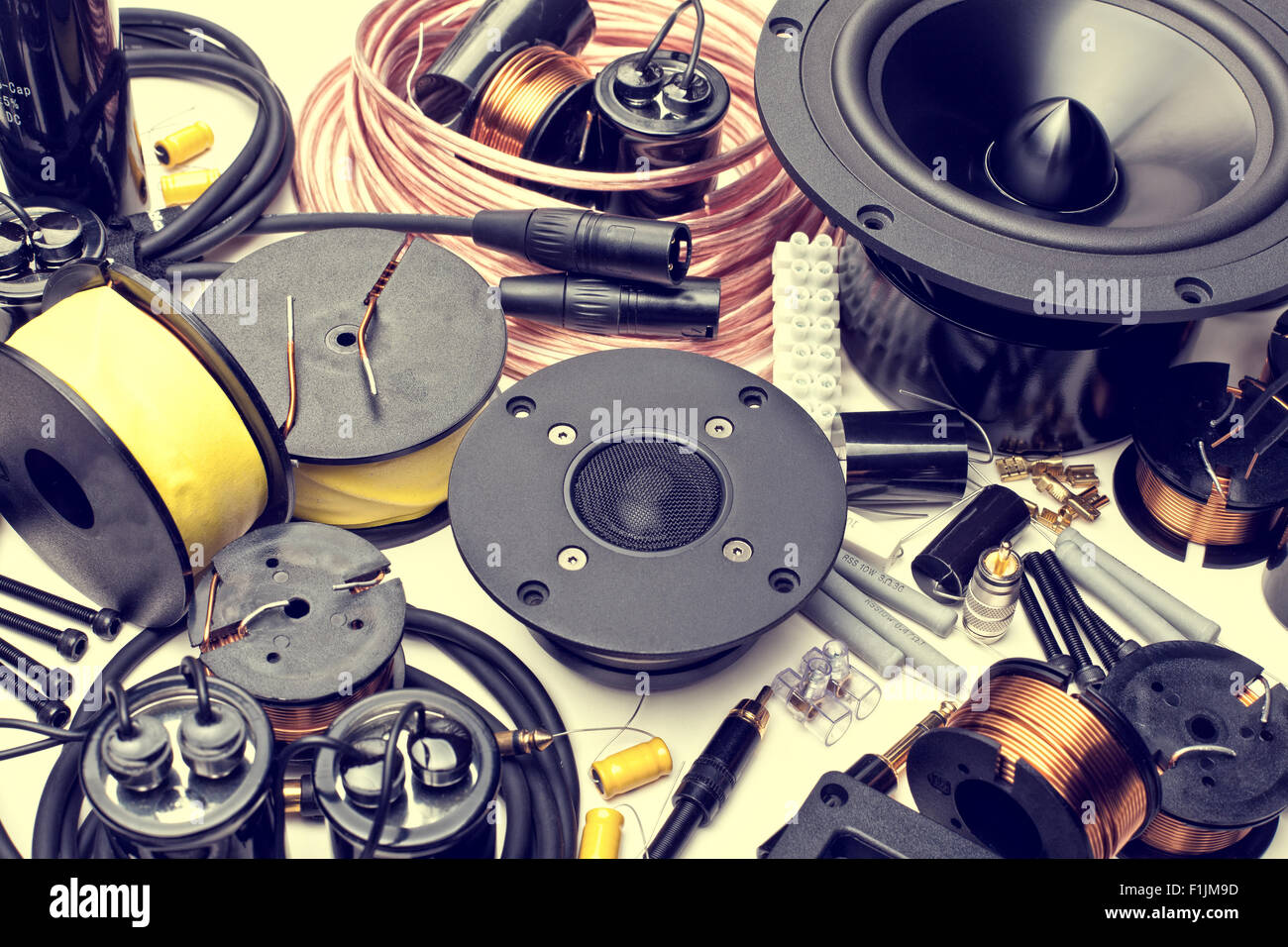 Crossover cable hi-res stock photography and images - Alamy