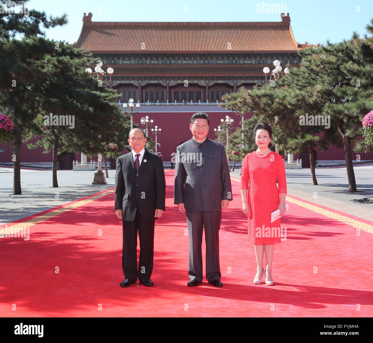 Myanmar activities hi-res stock photography and images - Alamy