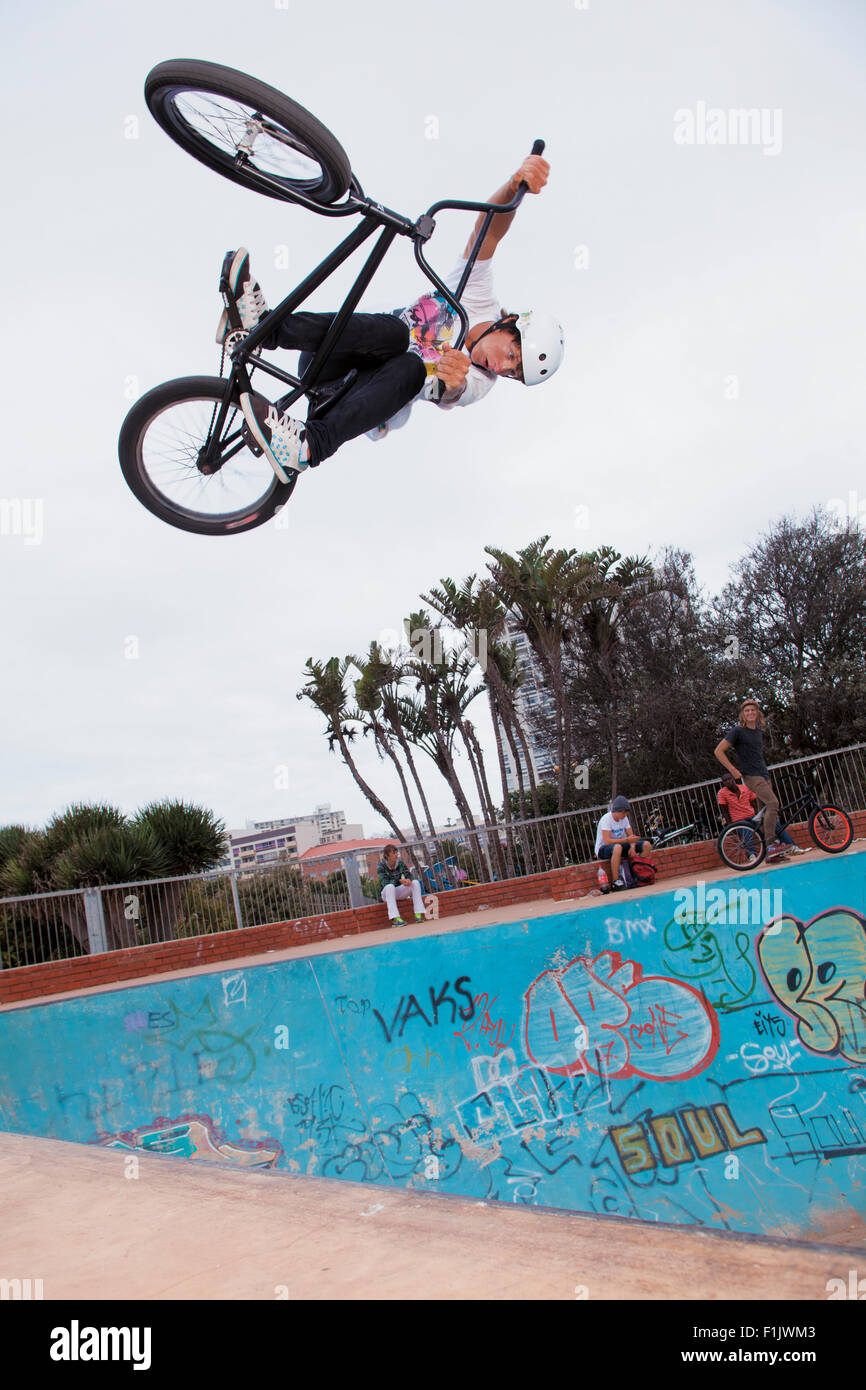 Skatepark hi-res stock photography and images - Alamy