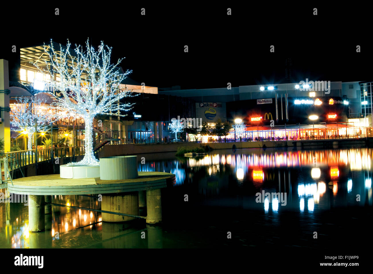 Loch logan waterfront hi-res stock photography and images - Alamy