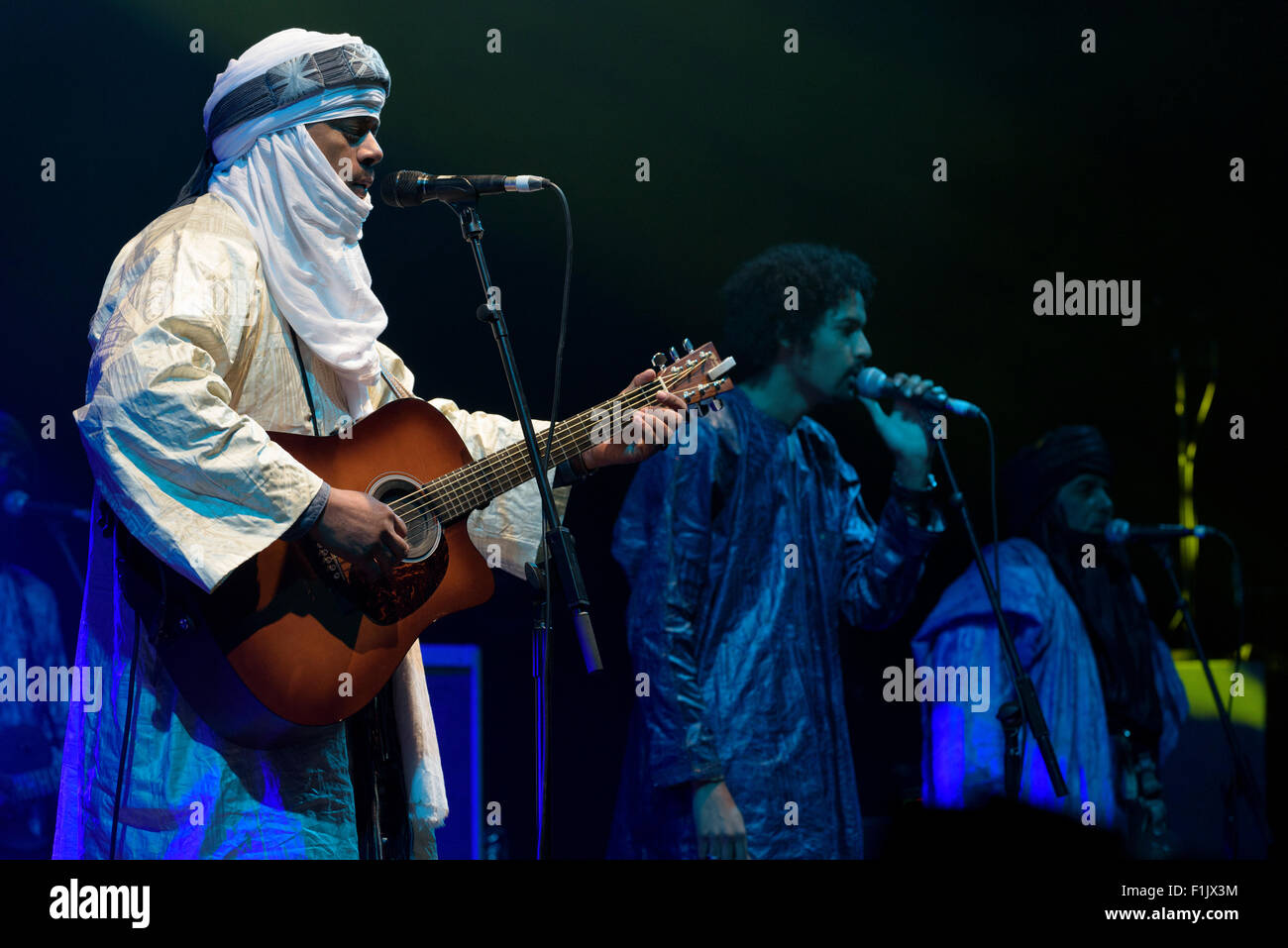 Tinariwen hi-res stock photography and images - Alamy
