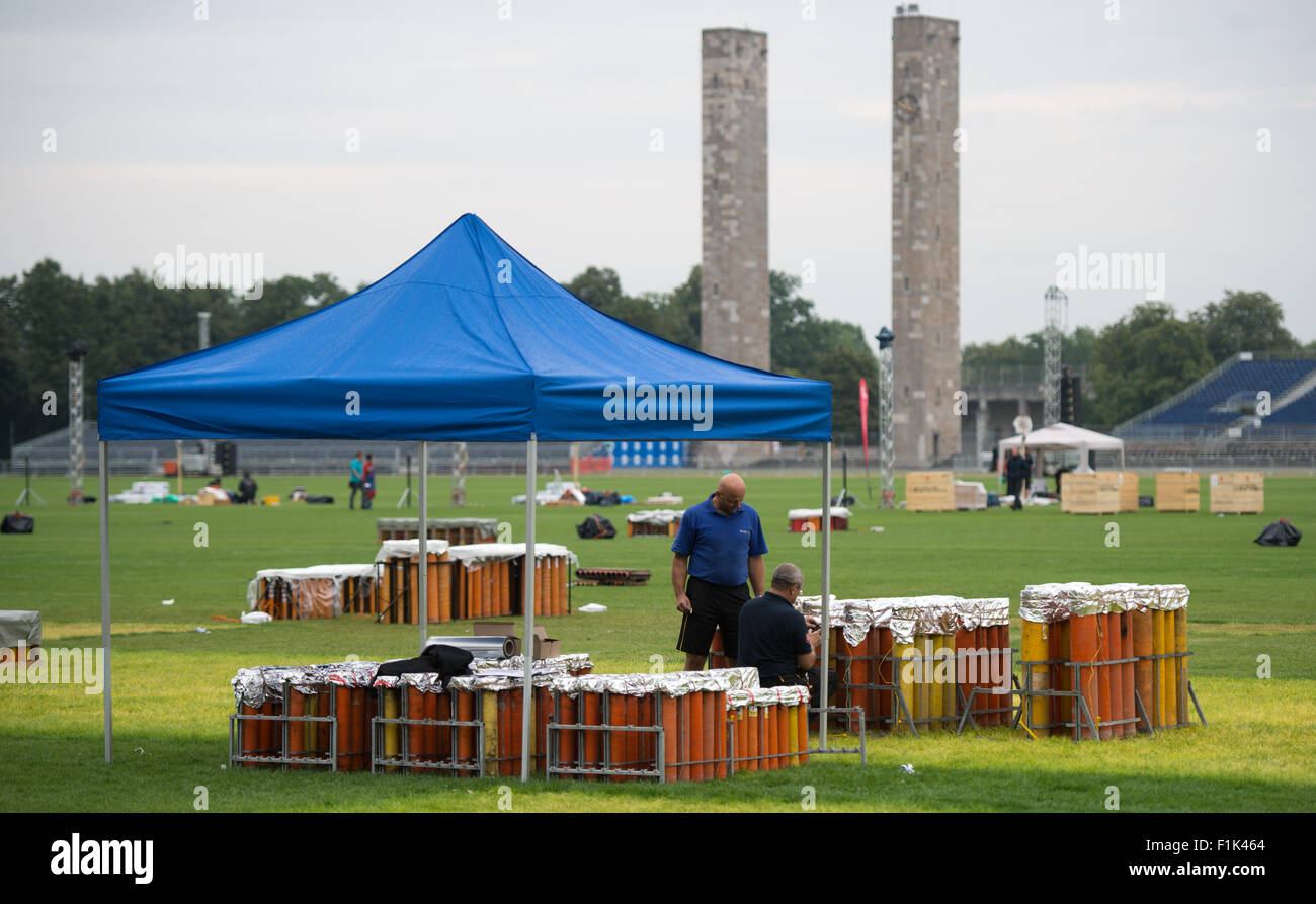 Pyro technicians hi-res stock photography and images - Alamy
