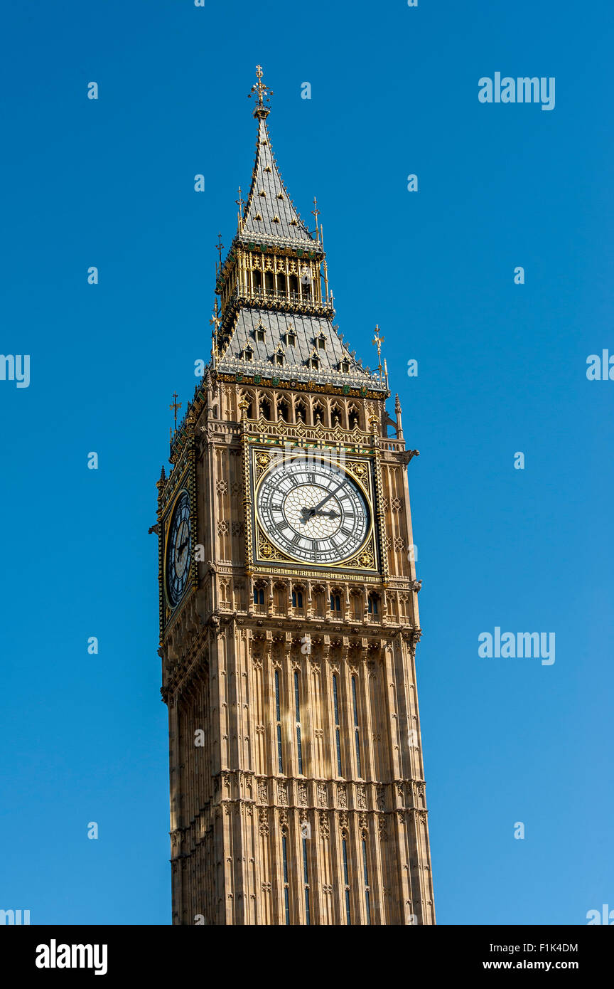Elizabeth towers hi-res stock photography and images - Alamy