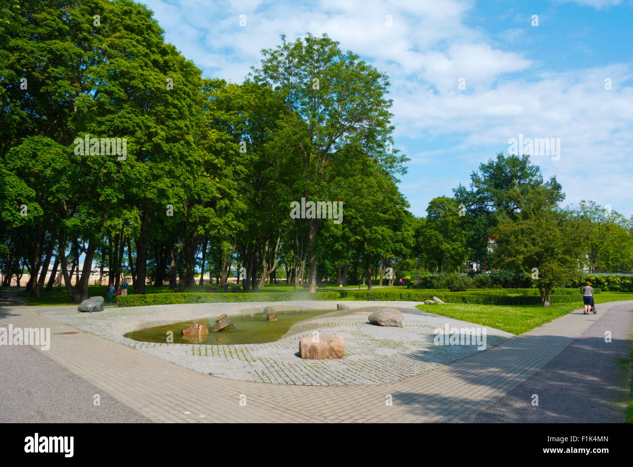 Estonia cemetery hi-res stock photography and images - Alamy