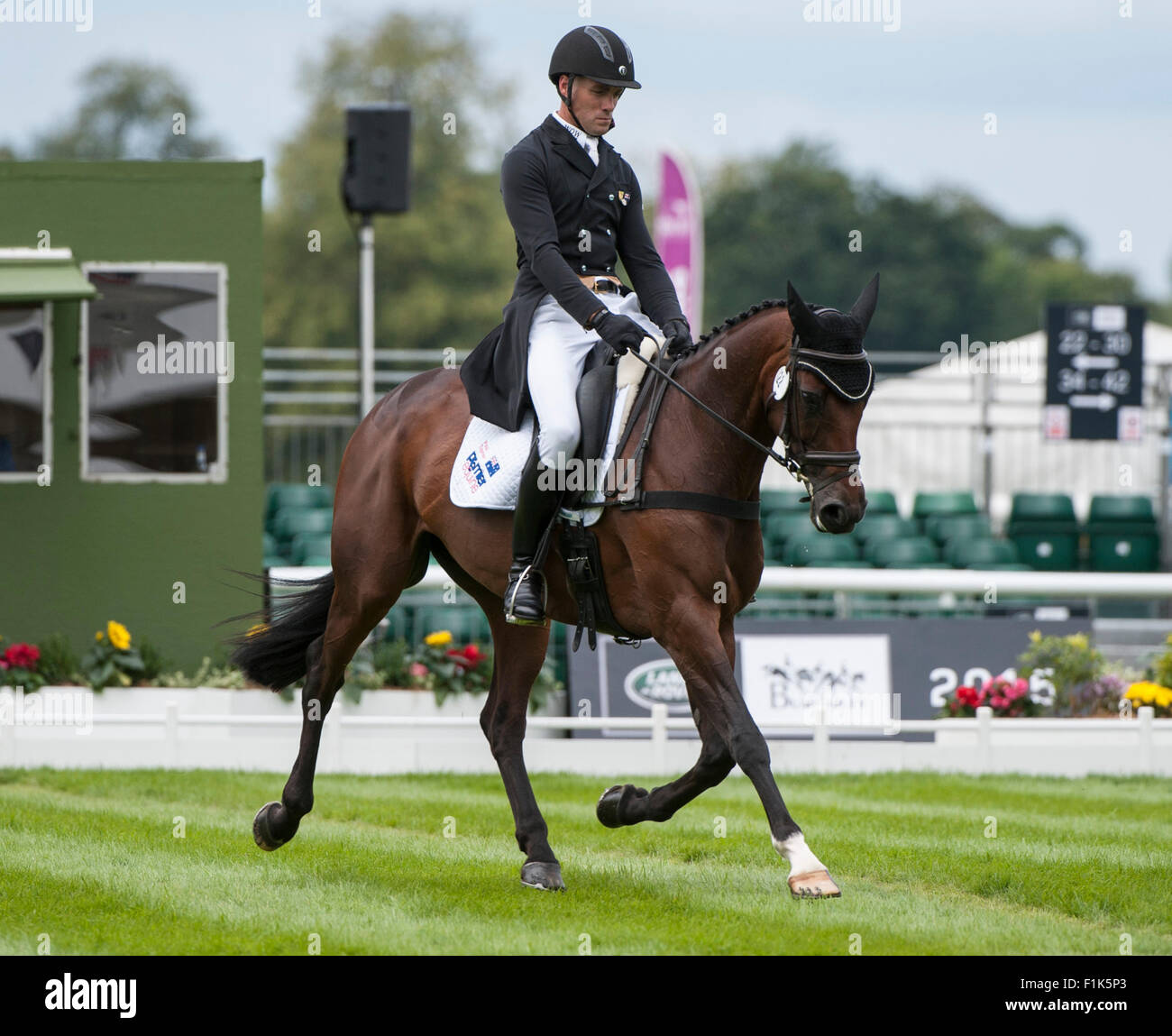 Paul tapner vanir kamira burghley hi-res stock photography and images ...