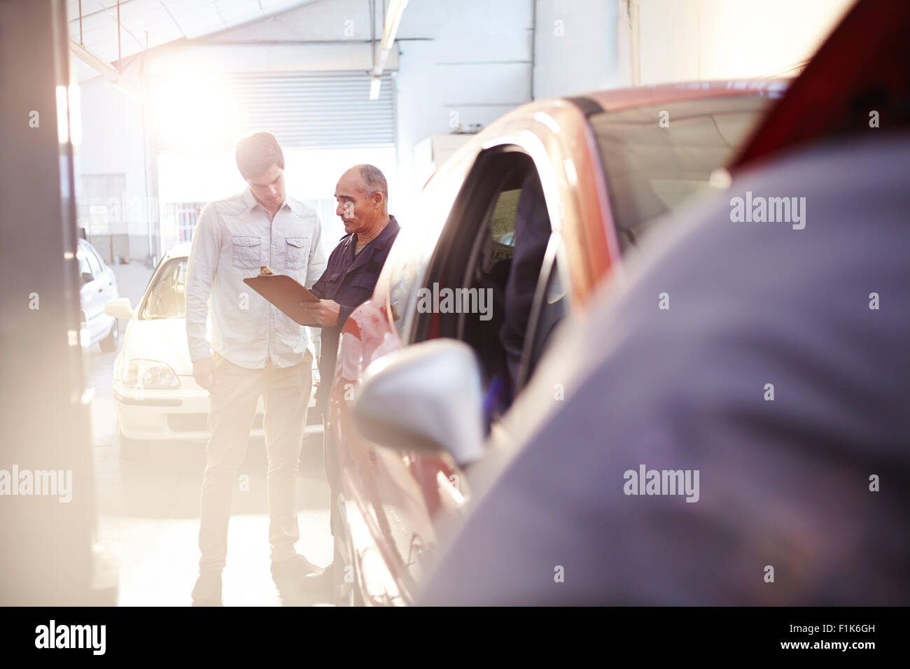 Mechanic senior customer hi-res stock photography and images - Alamy