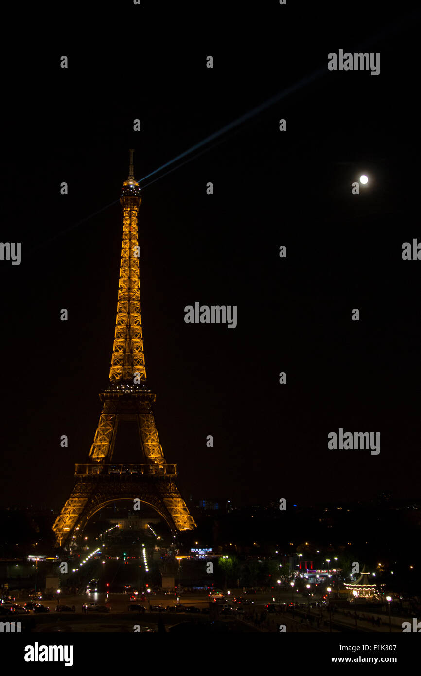 Eiffel Tower and Full Moon Paris TV000410 Stock Photo - Alamy