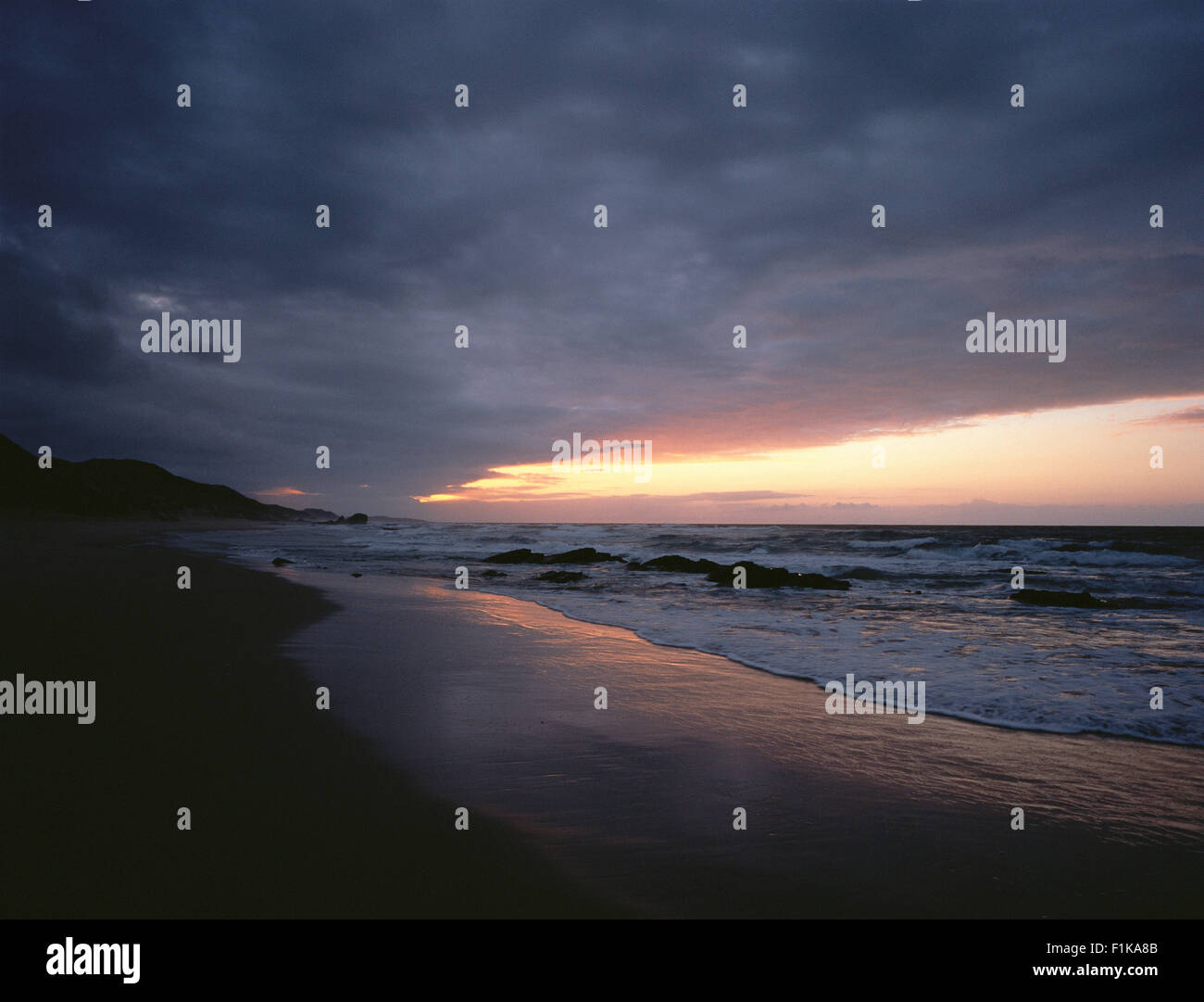 Sedgefield beach hi-res stock photography and images - Alamy