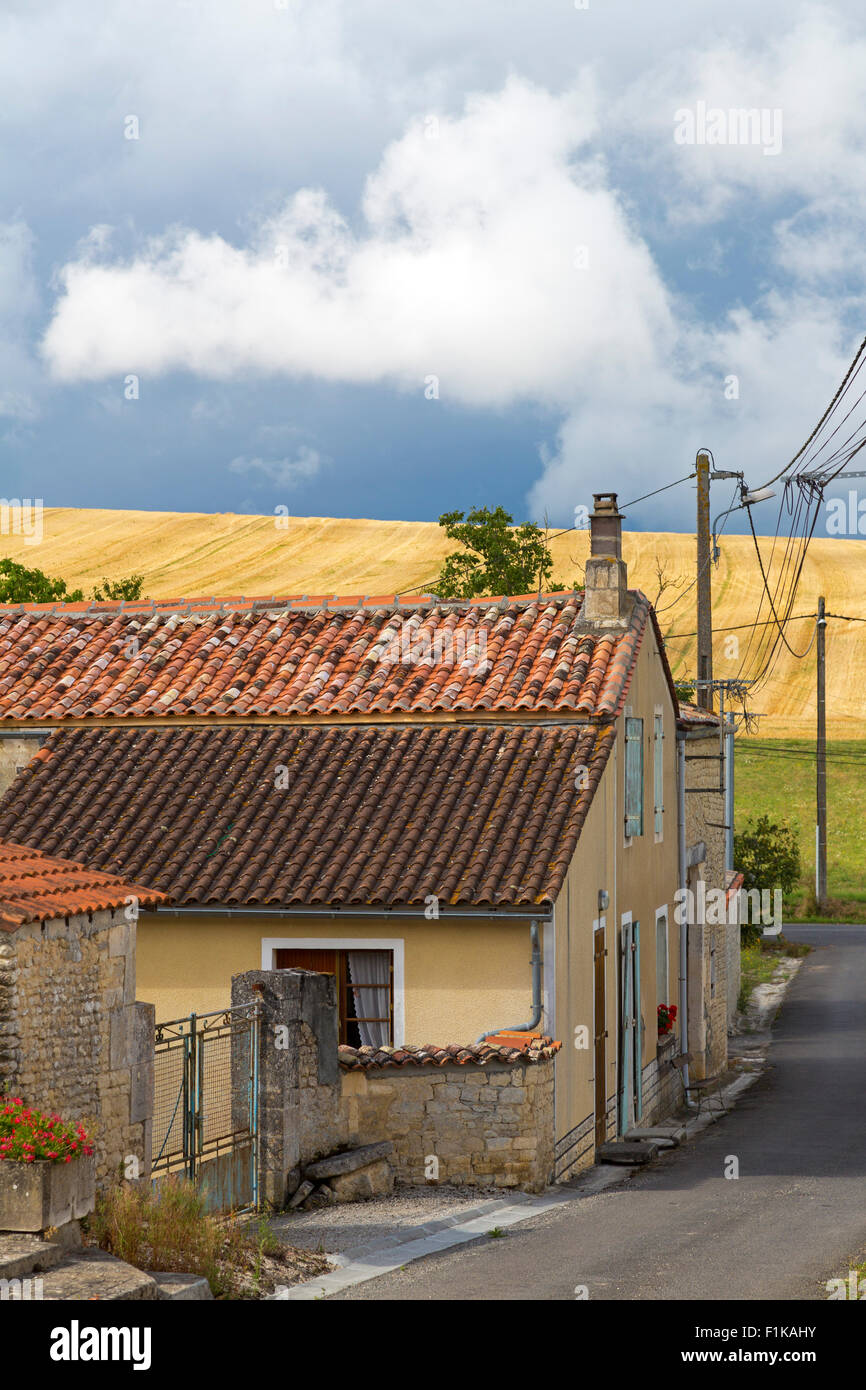 Poitiers france street hi-res stock photography and images - Alamy