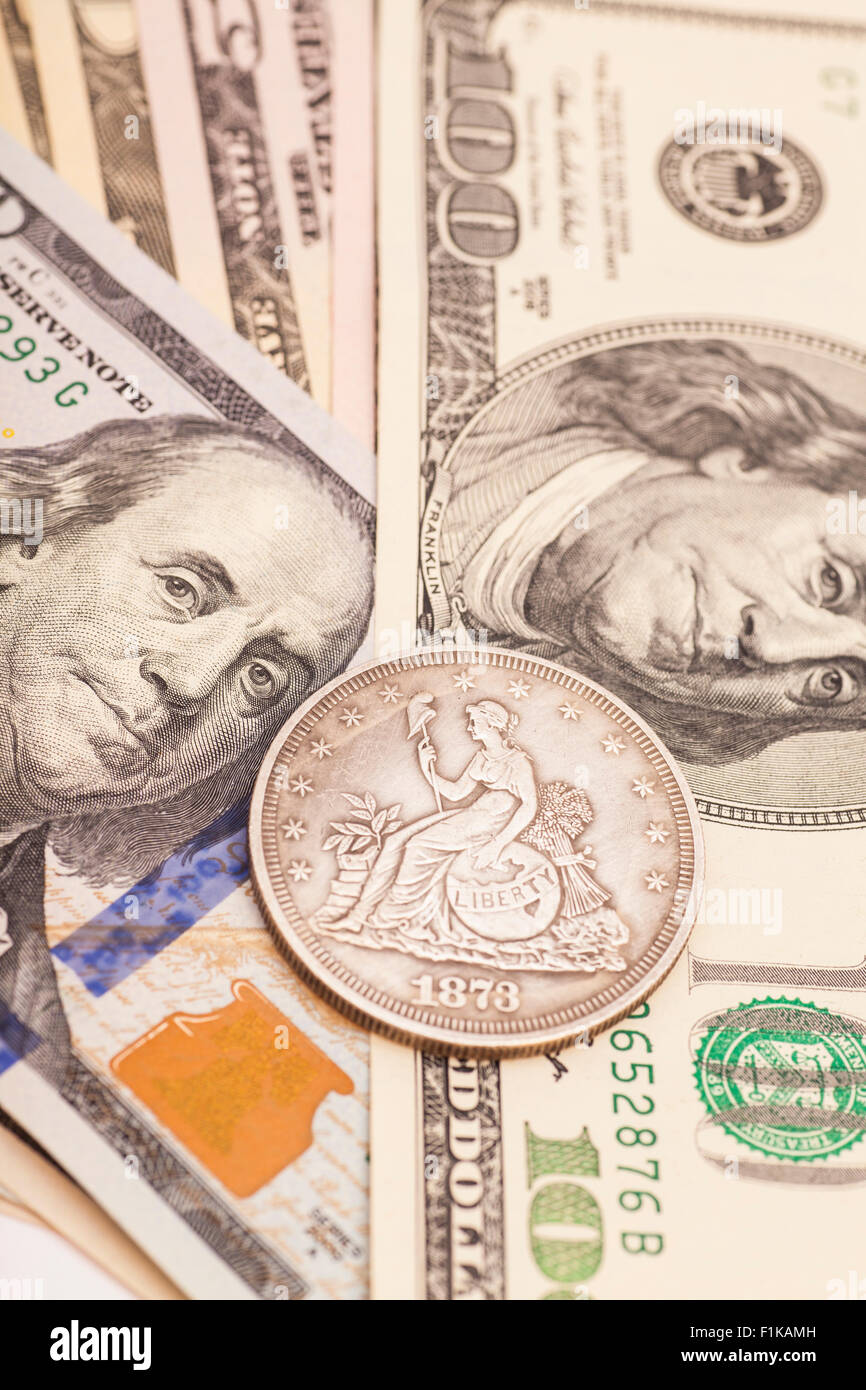 US dollar bills and coin Stock Photo - Alamy