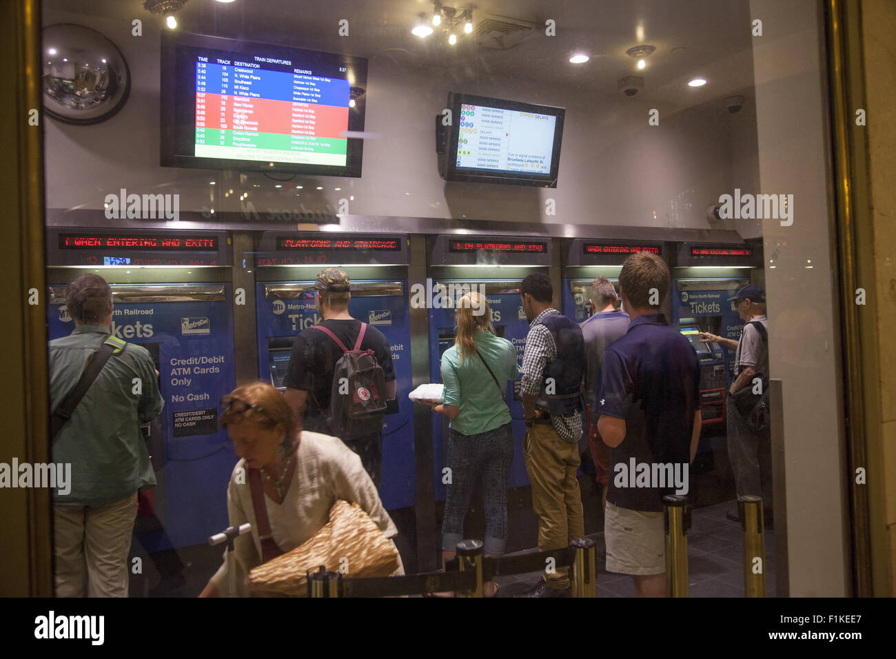 Train ticket Machines that only take cards at Grand Central Station in ...