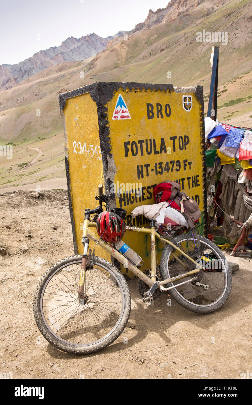 India, Jammu & Kashmir, bike resting on13,479 foot high Fotu La Pass ...