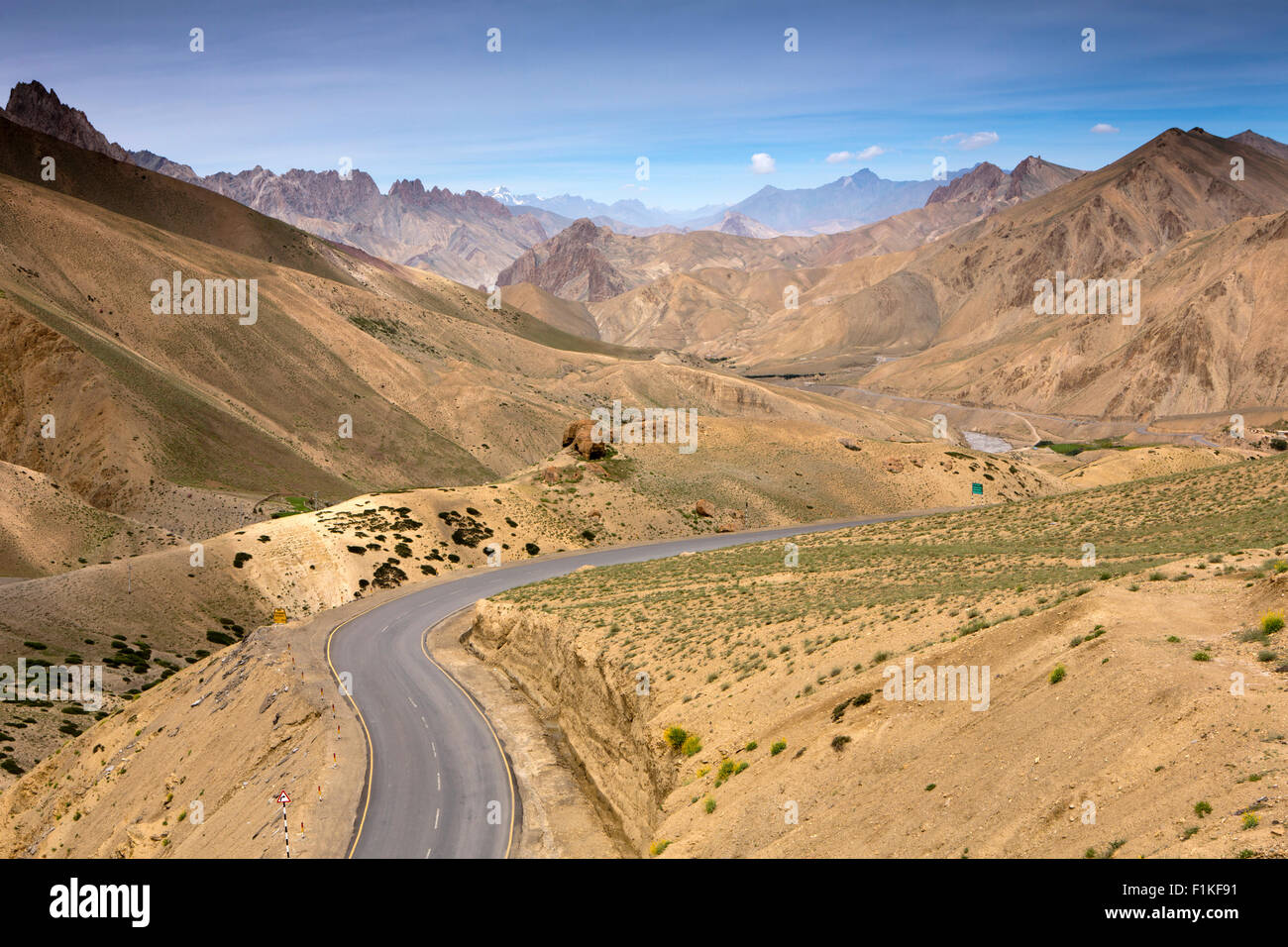 India, Jammu & Kashmir, Kargil to Leh Highway, road climbing up to ...