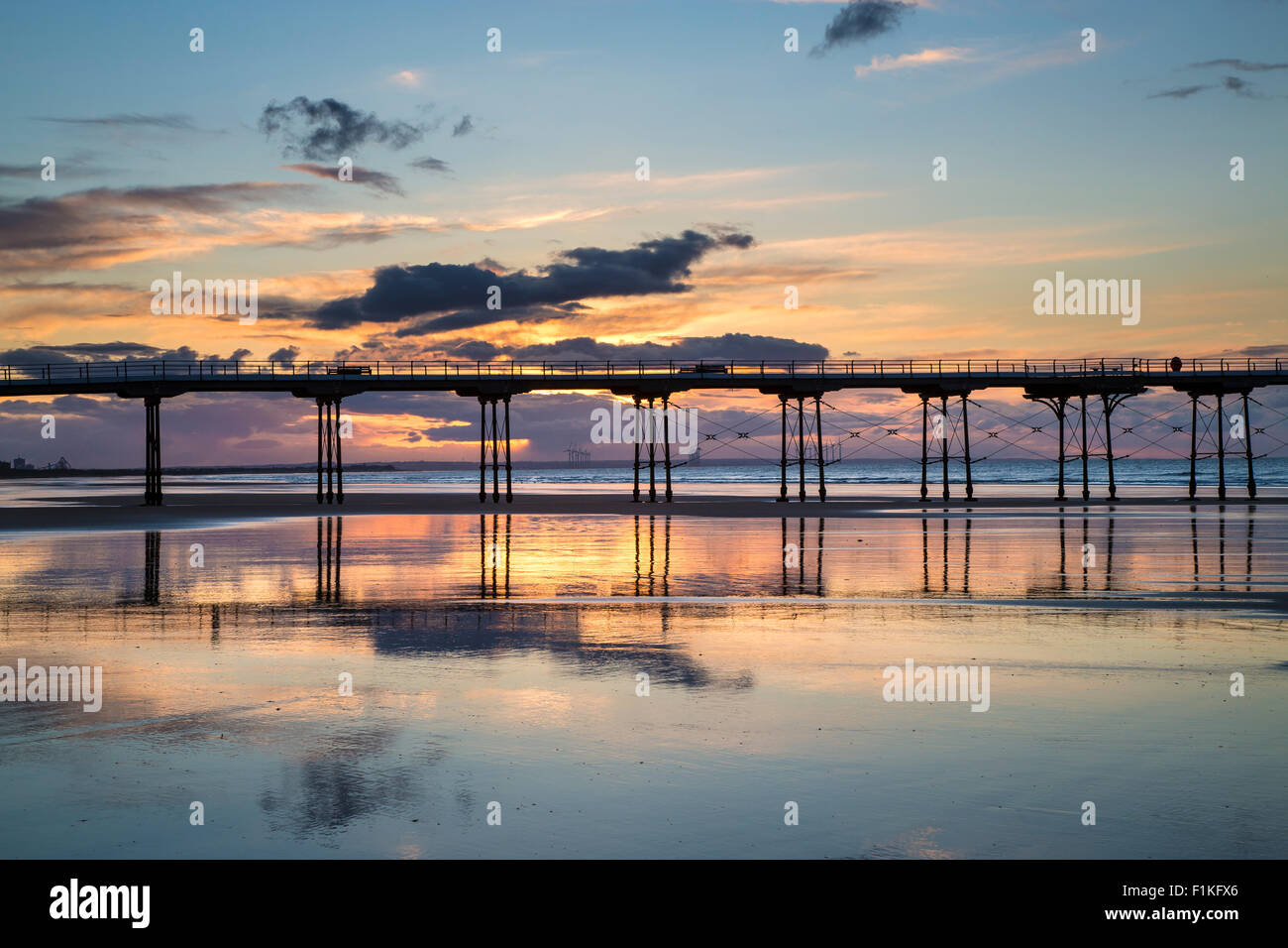 Summer Sunset, Saltburn Beach, Cleveland Stock Photo - Alamy