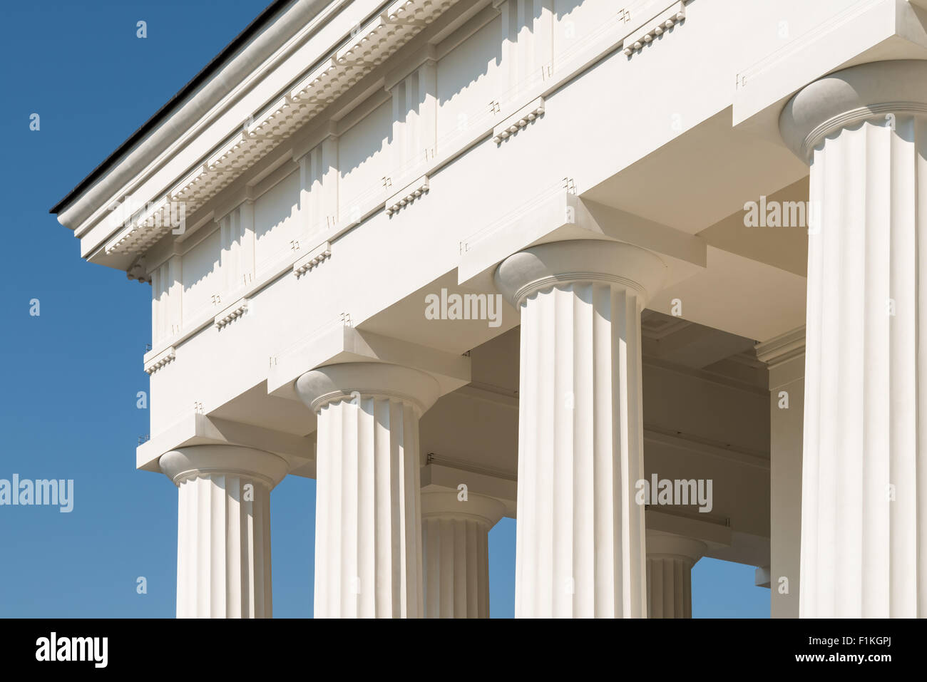 Doric Columns Of Ancient Greek Temple Stock Photo - Alamy