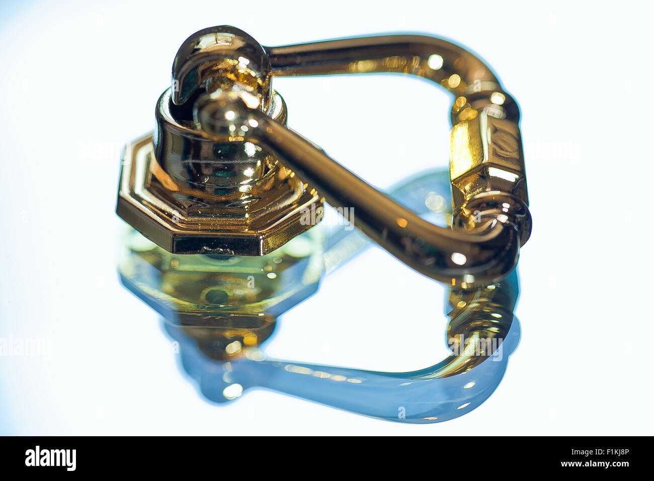 Reflections of gold Stock Photo - Alamy