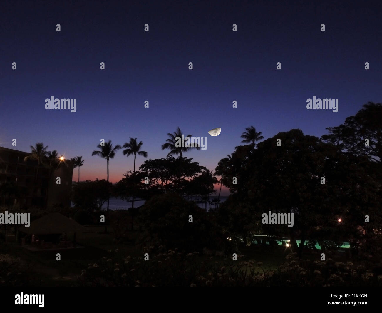 Moonrise And Sunset High Resolution Stock Photography and Images - Alamy