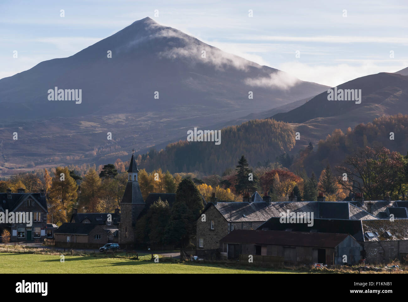 Kinloch rannoch hi-res stock photography and images - Alamy
