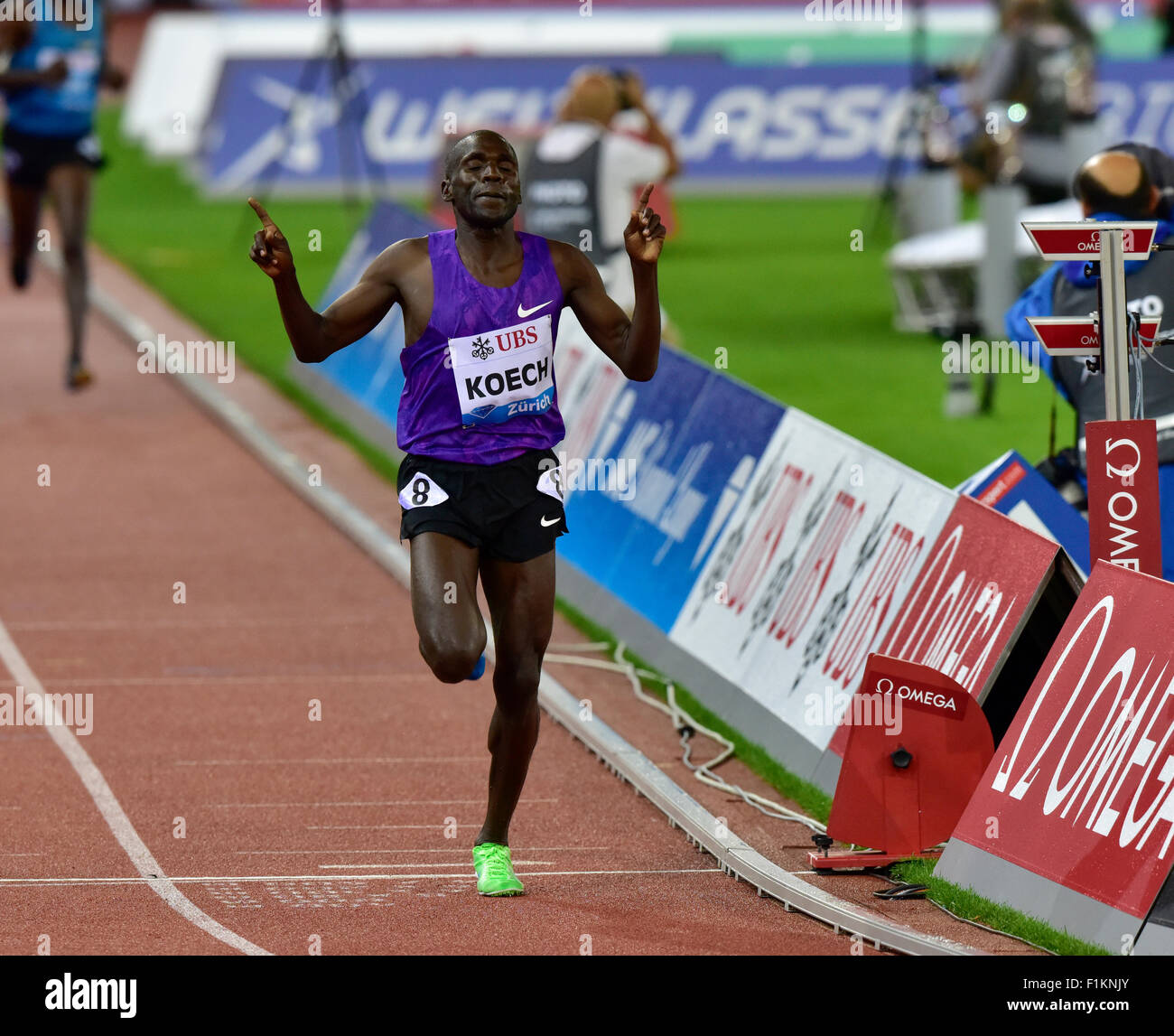 Steeplechase athletics hi-res stock photography and images - Alamy