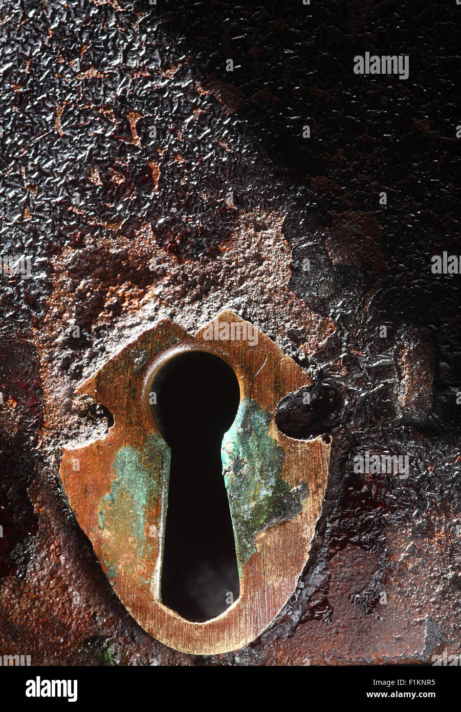Key hole lock hi-res stock photography and images - Alamy