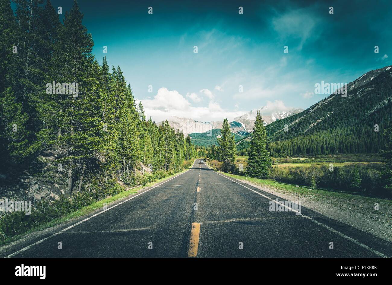 Destination Colorado. Scenic Mountain Highway in Colorado, USA Stock ...