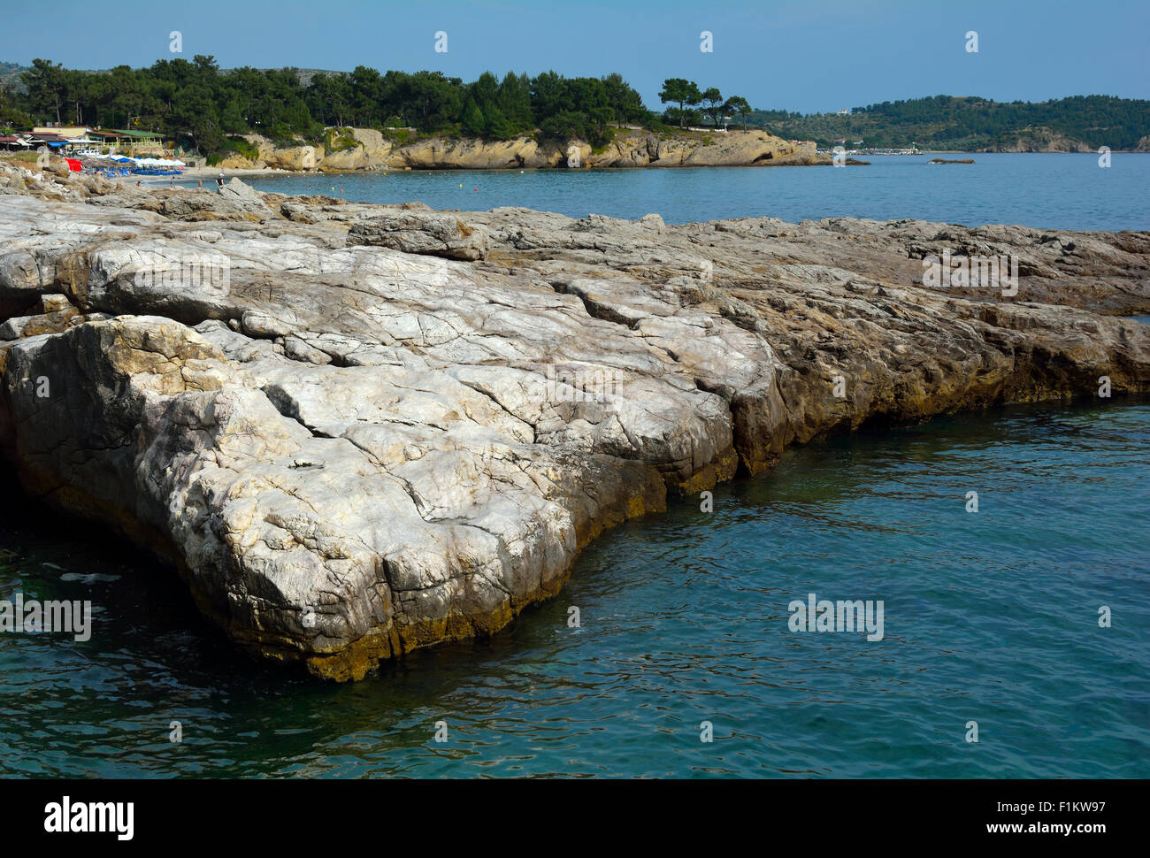 Cove rocks sea shore water coast hi-res stock photography and images ...