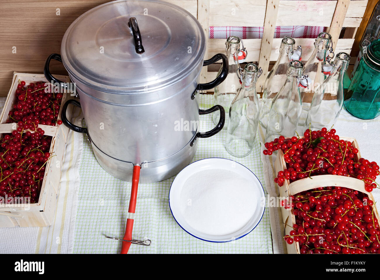 Steam juicer, kitchen utensils and ingredients for manufacturing of ...